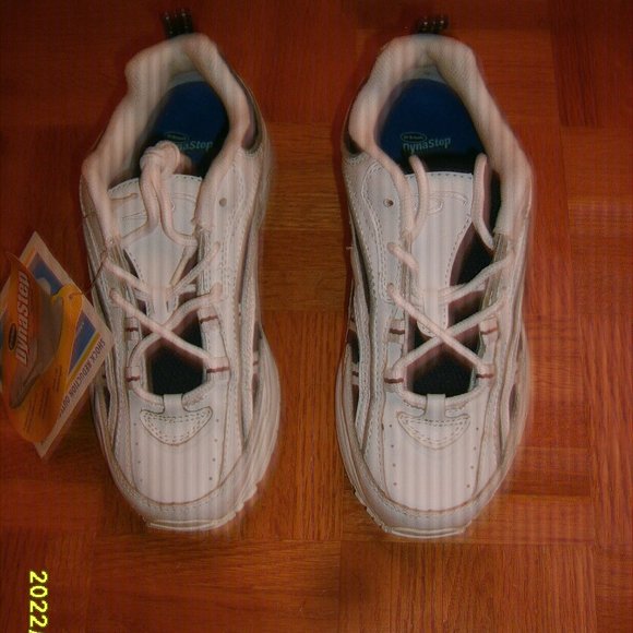 Dr. Scholl's | Shoes | Dr Scholls Dynastep Leather Sneakers Size 52 M ...